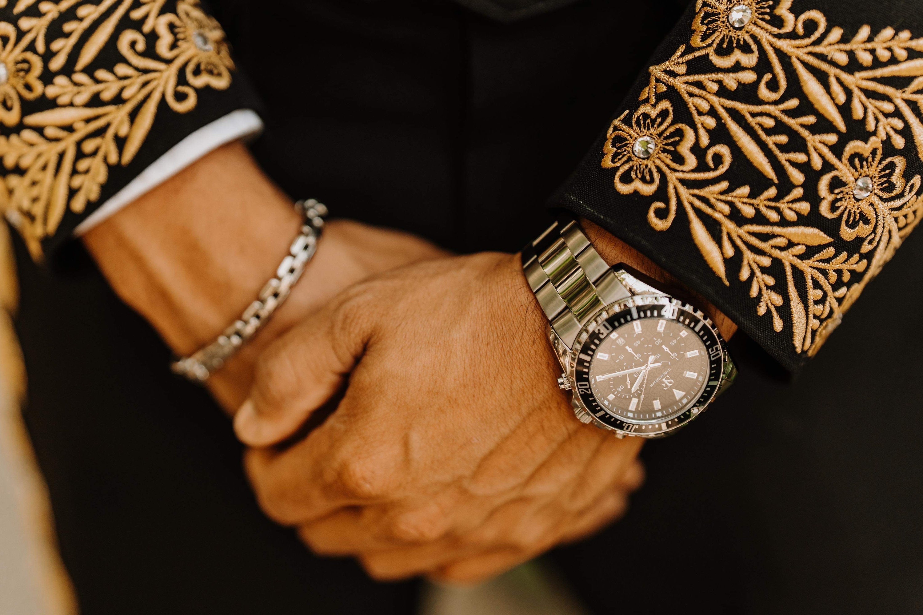 The SF1 - Arabic, Islamic Inspired Watch With Ayat-al-kursi - Etsy