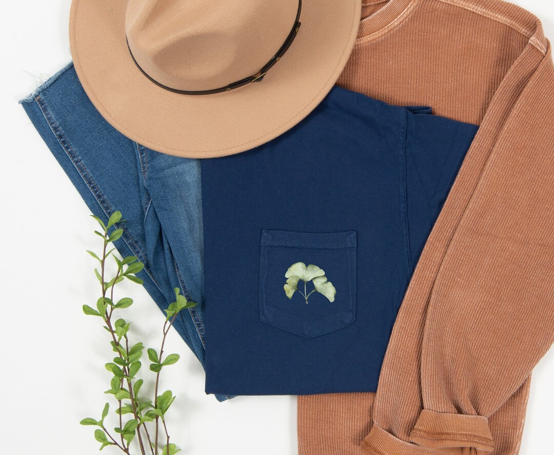Ginkgo Leaf Vintage Style Pocket Tee Ginkgo Tree Shirt for Nature Lover ...