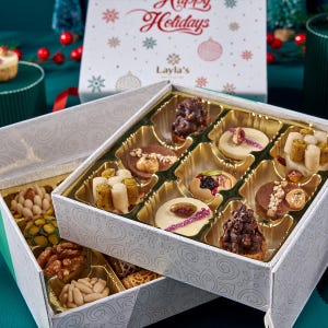 Happy Holidays Gift Box | Luxury Packaging | Gourmet Delights | 23 ...