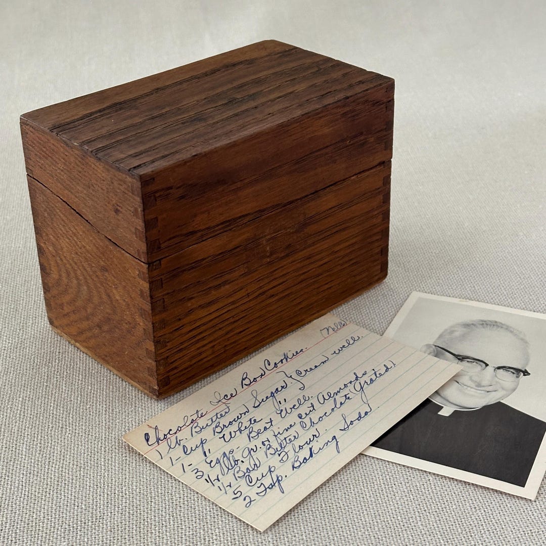 Vintage Recipe Box, With Recipe Cards, Wood, Dovetail. Gifts for Her ...