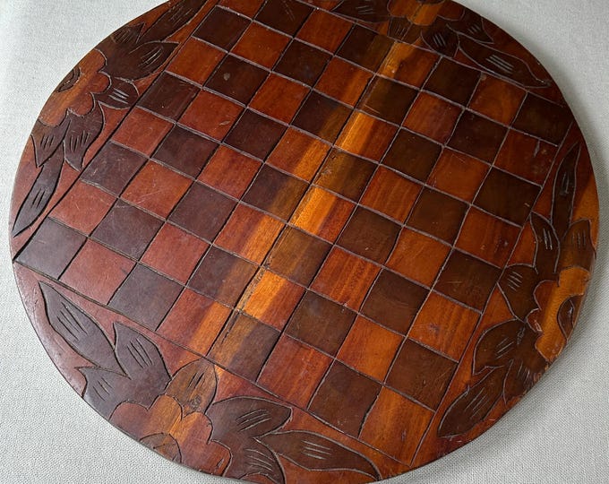 Vintage Folk Art Wood Round Game Board and Checkers or Chess Board ...