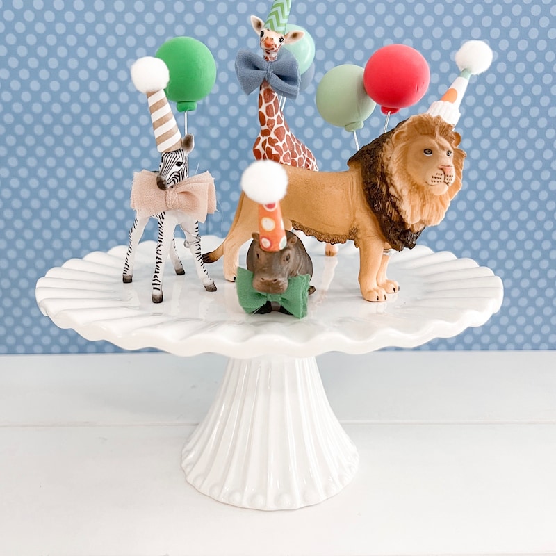 Giraffe in Madagascar - Etsy