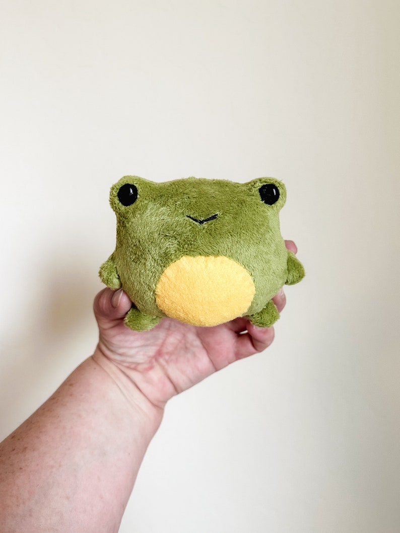 Handmade Frog Plushie Cute Kawaii Plush Chunky Bull Frog Stuffed Animal ...