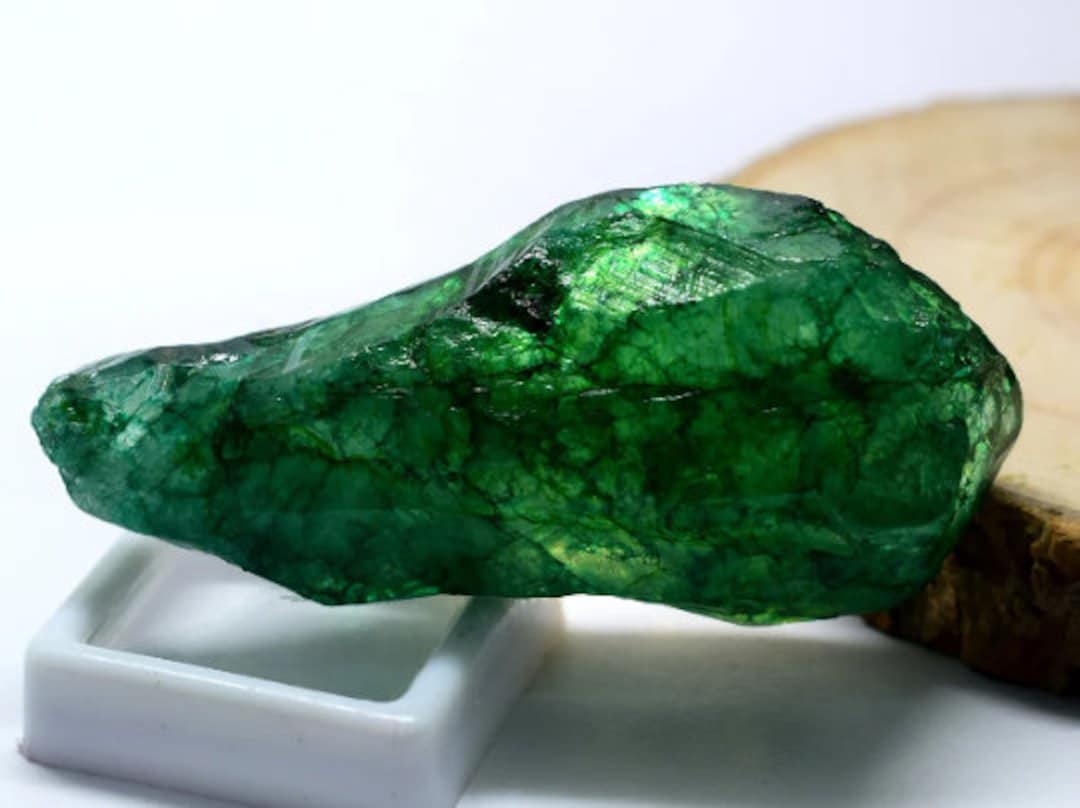 Raw Rough Emerald 220ct Uncut Emerald Raw Green Emerald High Quality ...