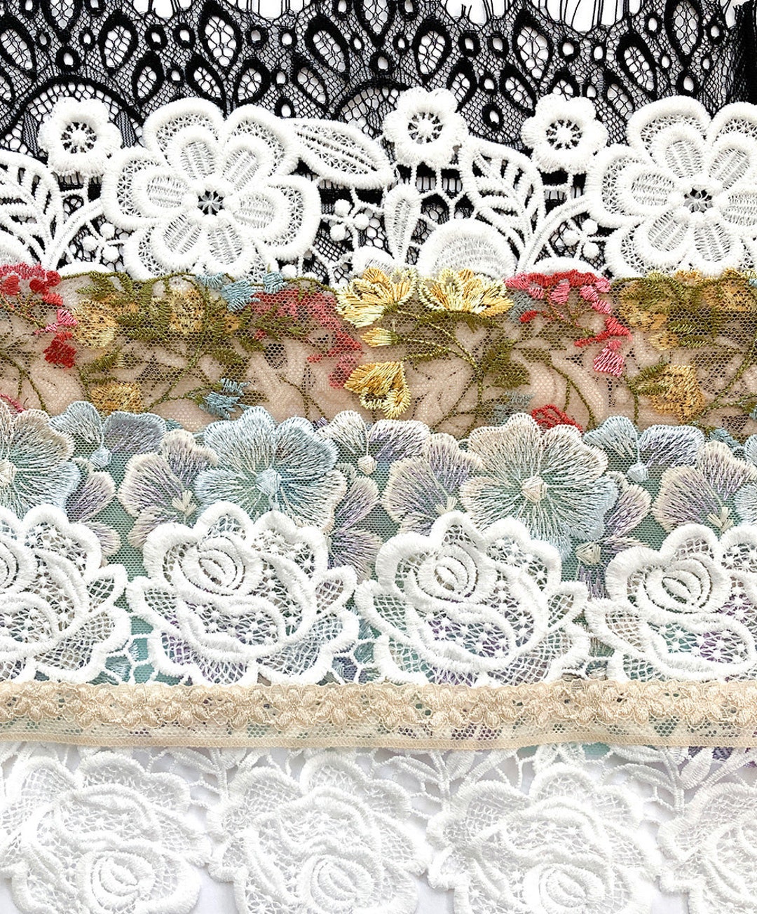 Lace Bundle of 6 Laces 0.25m per Type. Great for Crafting, Junk ...