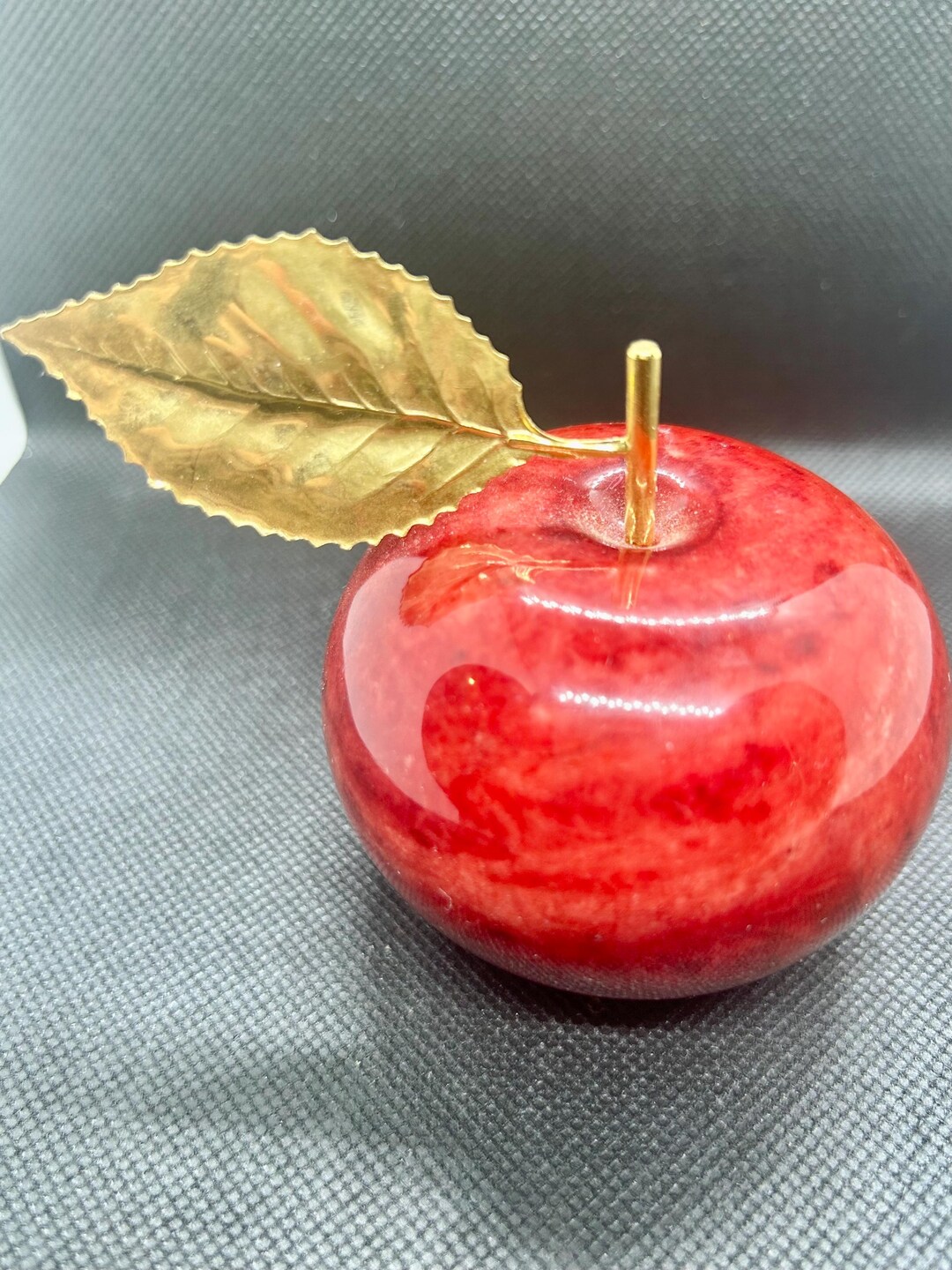 Vintage Alabaster Ducceschi ( Volterra, Italy) Apple With Gold Leaf and ...