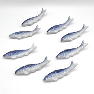 BLUE AND WHITE Porcelain Chop Stick Rest, 8 Koi Fish Chop Stick Spoon ...