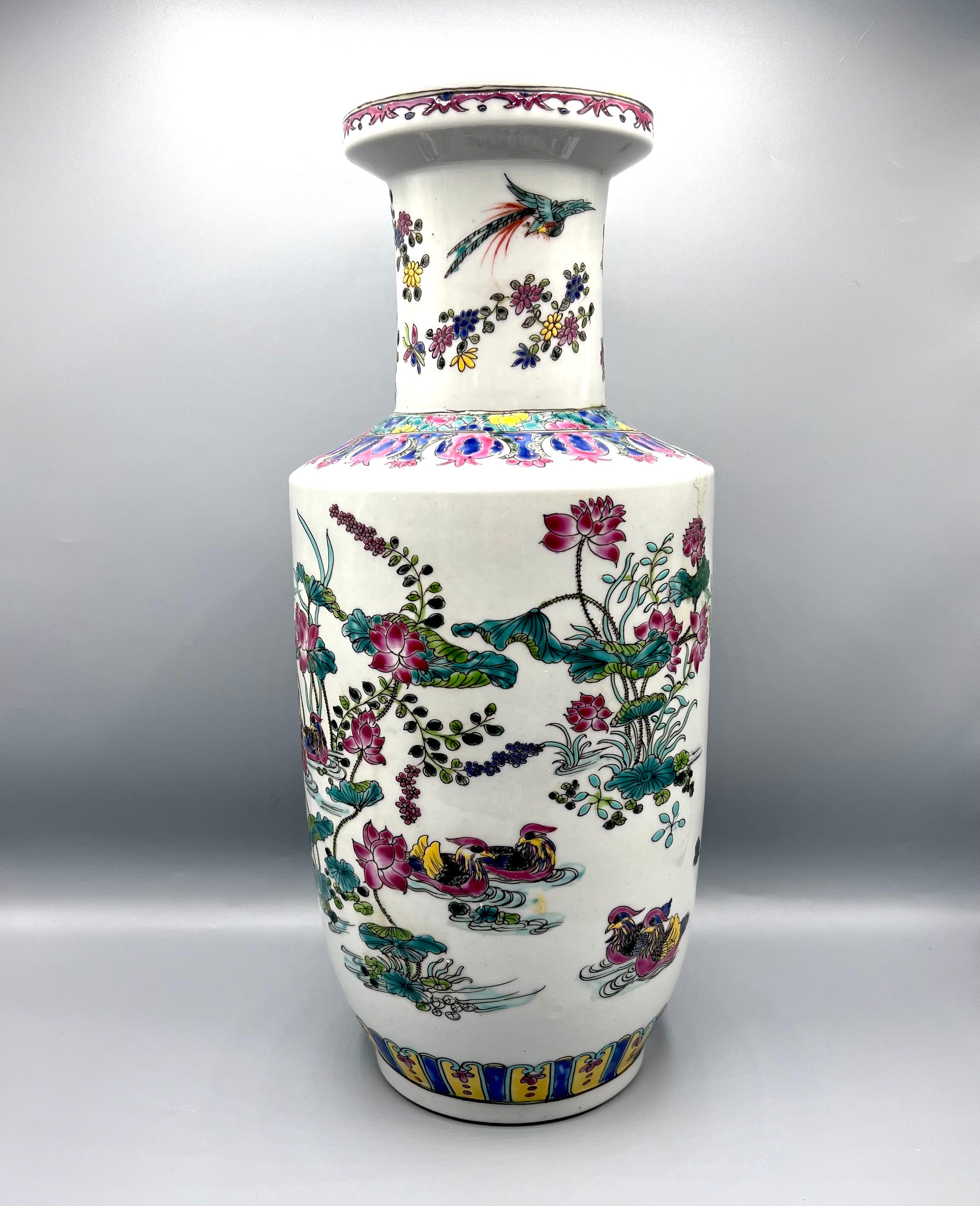 Large ANTIQUE CHINESE VASE Yung Cheng Period Under the Great Ching ...