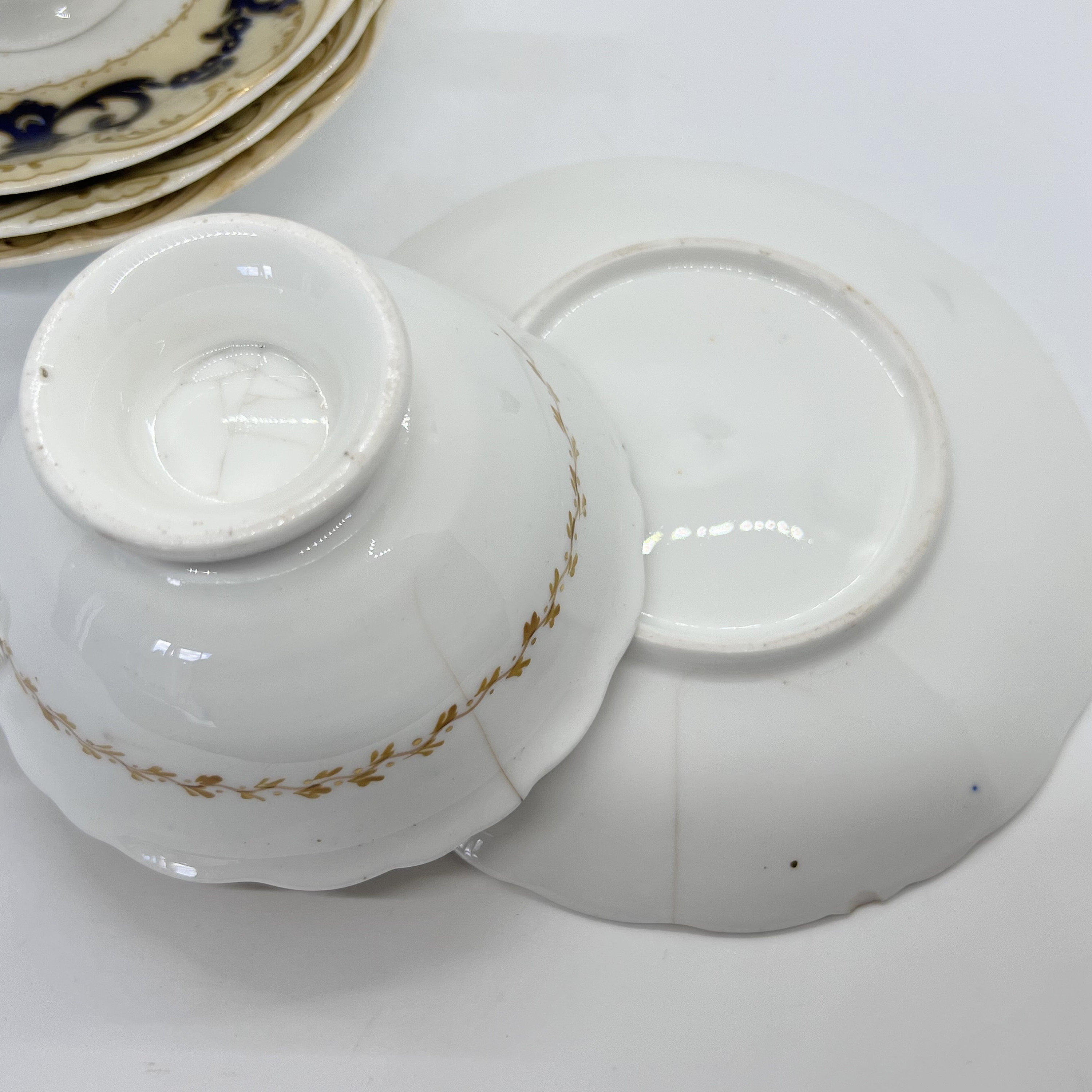 ANTIQUE TEA Set Antique Cup & Saucer 4 Antique Tea Cups and Saucers ...