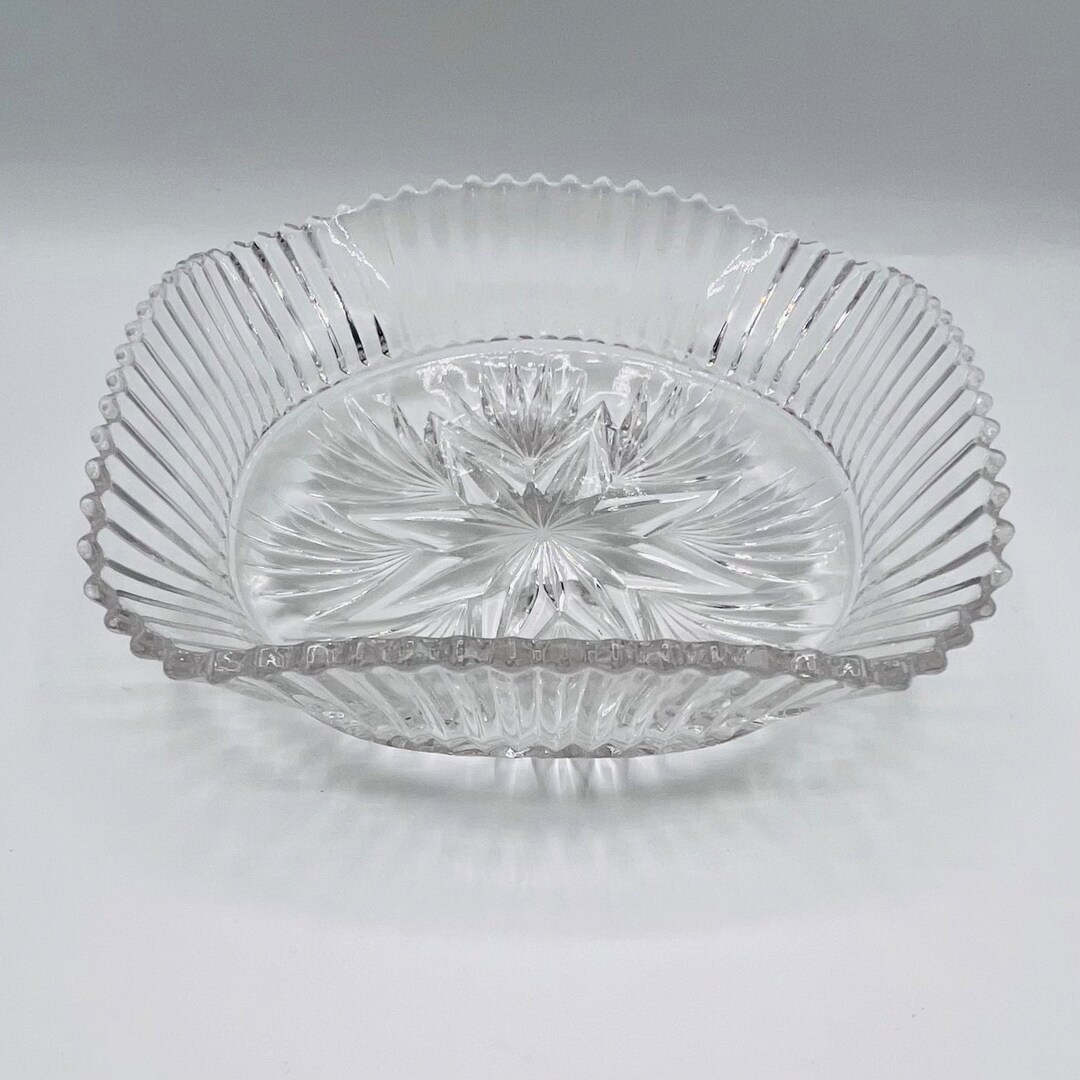 VINTAGE Cut Glass Bowl, Large Square Shaped Ribbed Pressed Glass Fruit ...