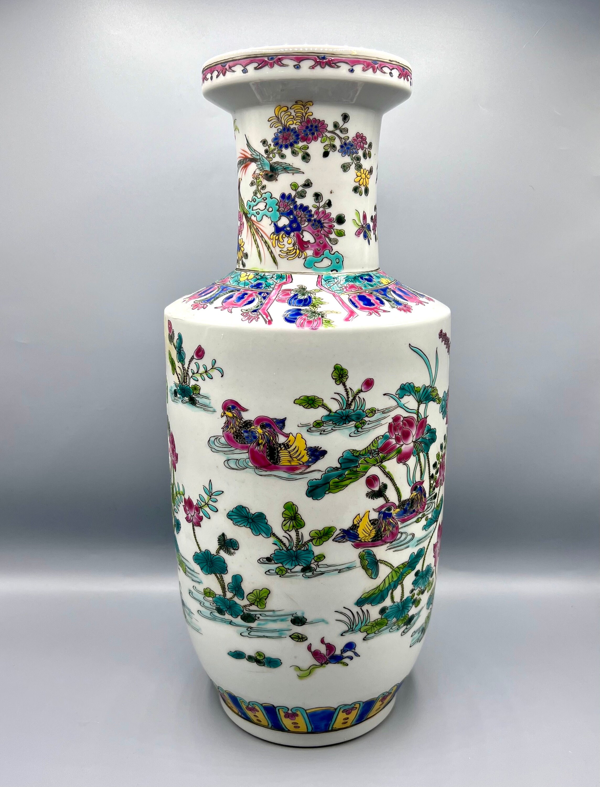 Large ANTIQUE CHINESE VASE Yung Cheng Period Under the Great Ching ...