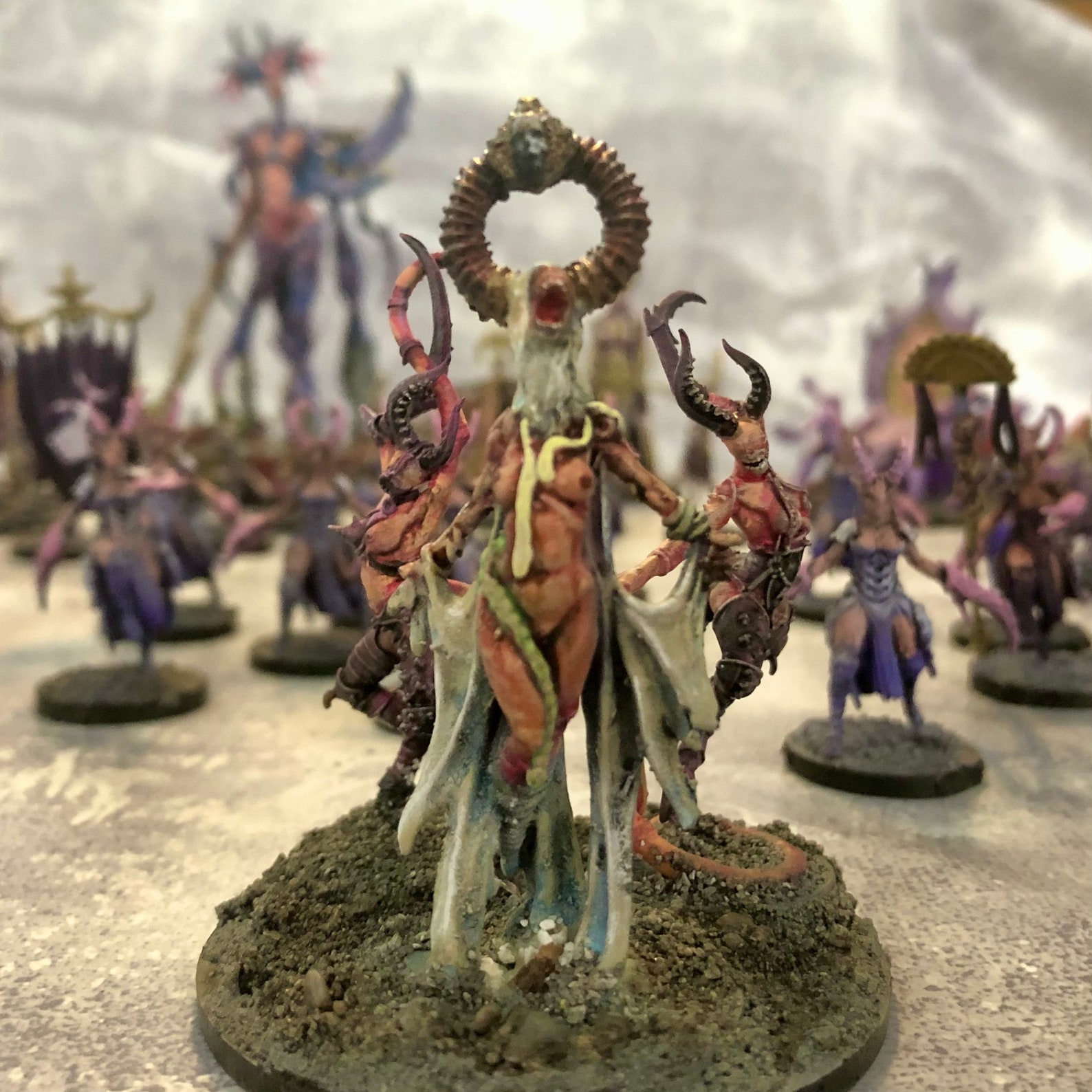 CUSTOM ARMY SAMPLE - Slaanesh Chaos Daemons Fully Painted Grimdark Army ...