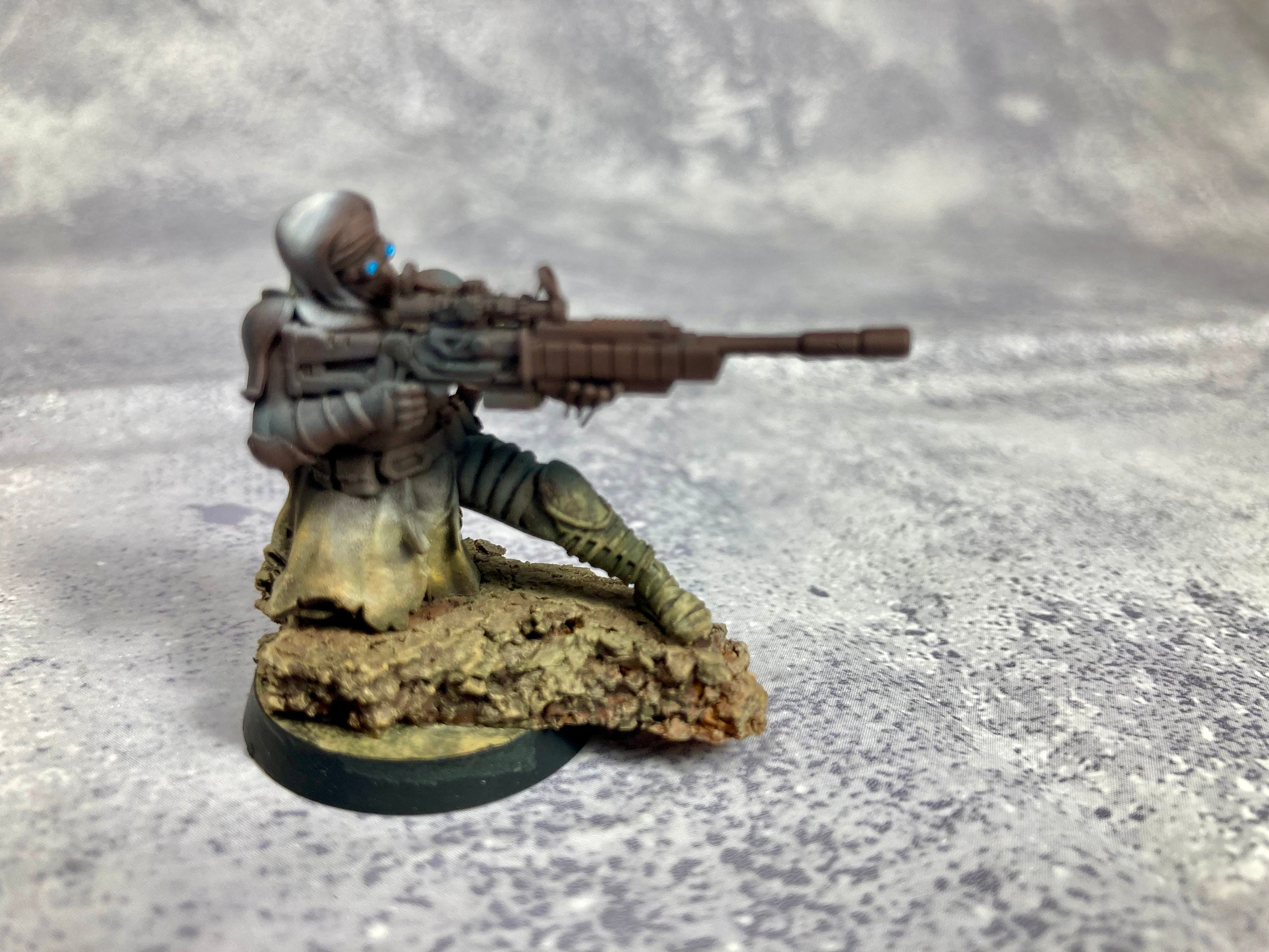 CUSTOM ARMY SAMPLE Warhammer 40K Villeneuve's Dune Inspired Fremen Army ...