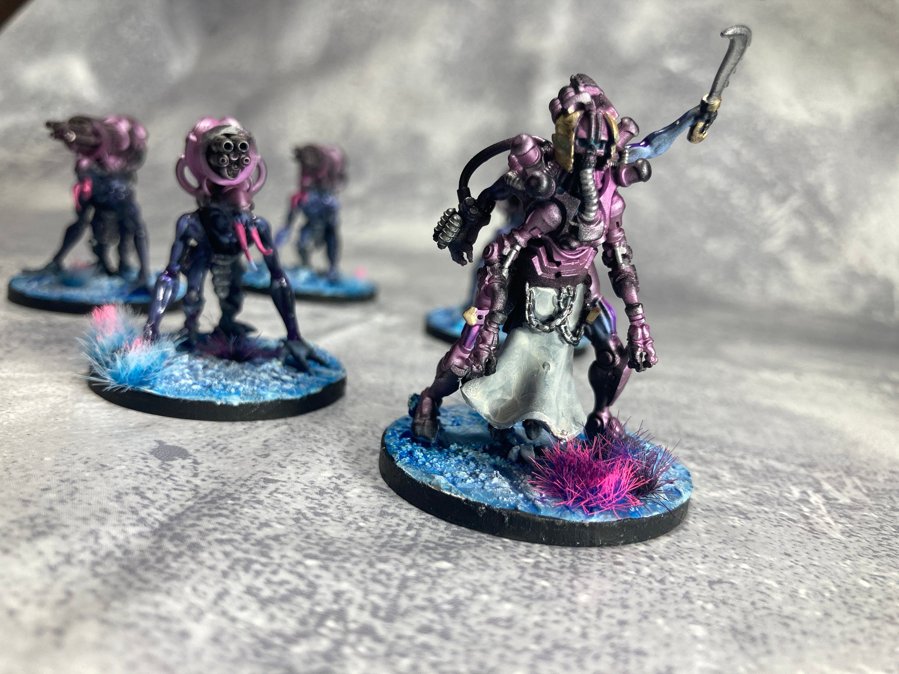 CUSTOM ARMY SAMPLE - Chaos Daemon Engines Dark Beauty Lead by Vashtorr ...