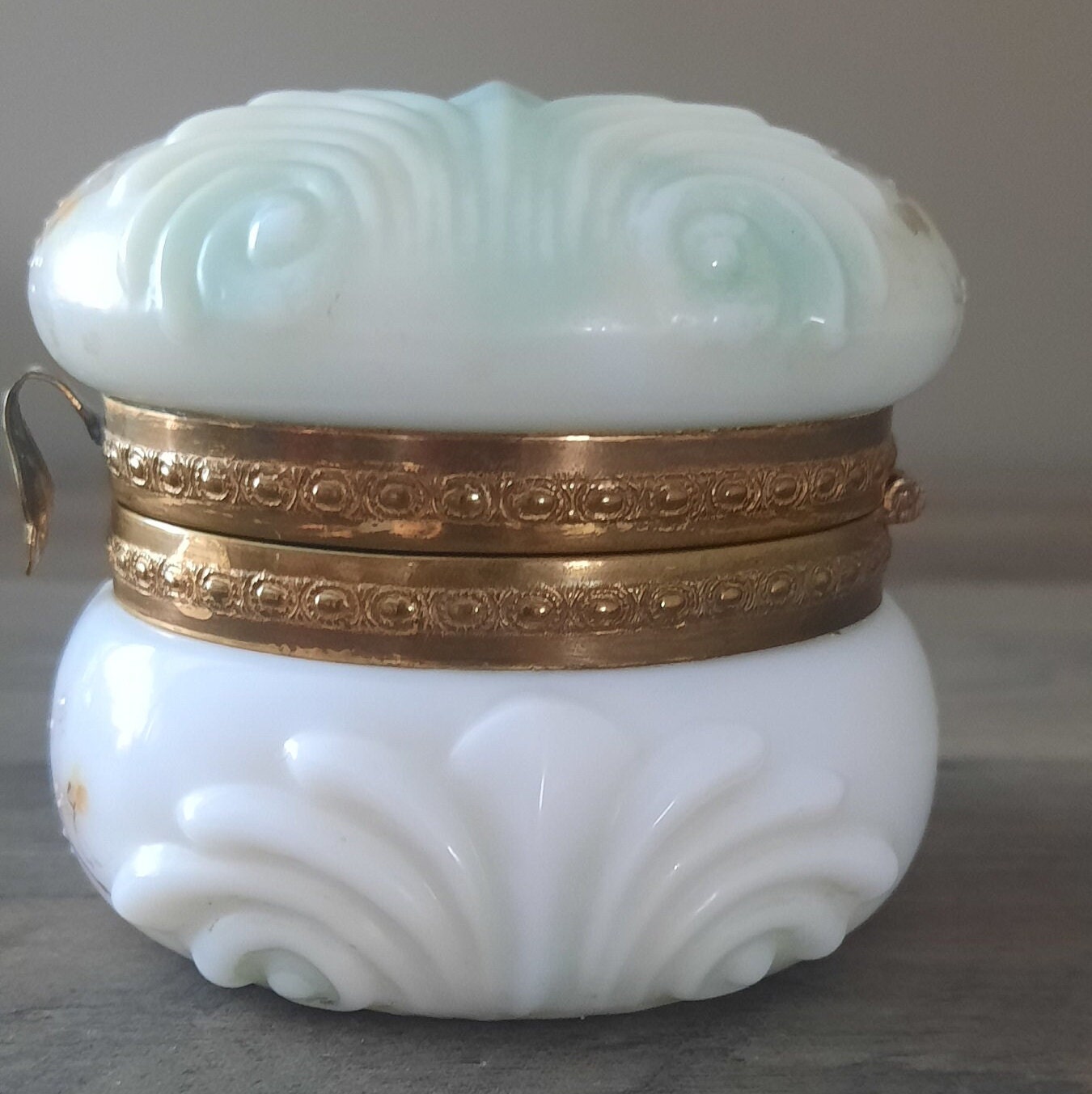 C.F. Monroe Wave Crest Hinged Jewel Box Opal Ware Dresser Box - Etsy