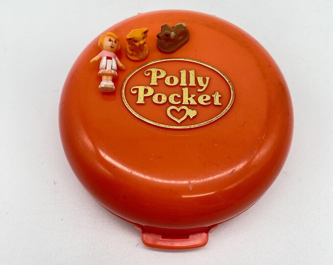 Vintage 1989 Polly Pocket Buttons’ Animal Hospital | 100% Complete Vet ...