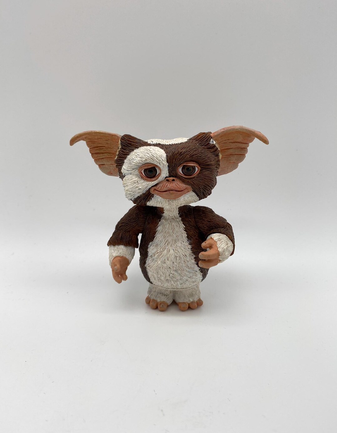 NECA Gremlins Gizmo Action Figure | 4-inch (10 Cm) Collectible | Retro ...