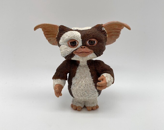 NECA Gremlins Gizmo Action Figure | 4-inch (10 Cm) Collectible | Retro ...