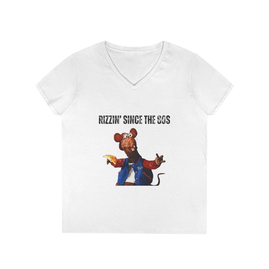 Rizzo the Rat Retro Ladies' V-neck T-shirt, 80s Muppet Show Charisma ...