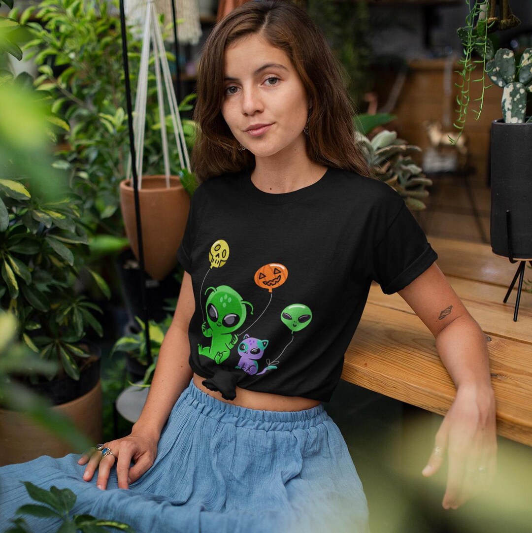 Alien Cat Space Unisex Softstyle T-shirt, Alien Cat Graphic Tee, Funny ...