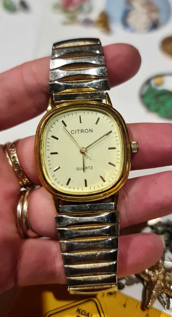 Vintage citron mens watch. - Gem