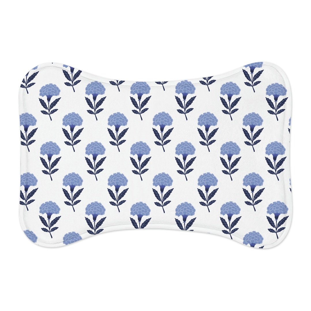 Dog Mat, Dog Bowl Mat, Blue and White Pet Mat, Bone Shaped Dog Mat ...