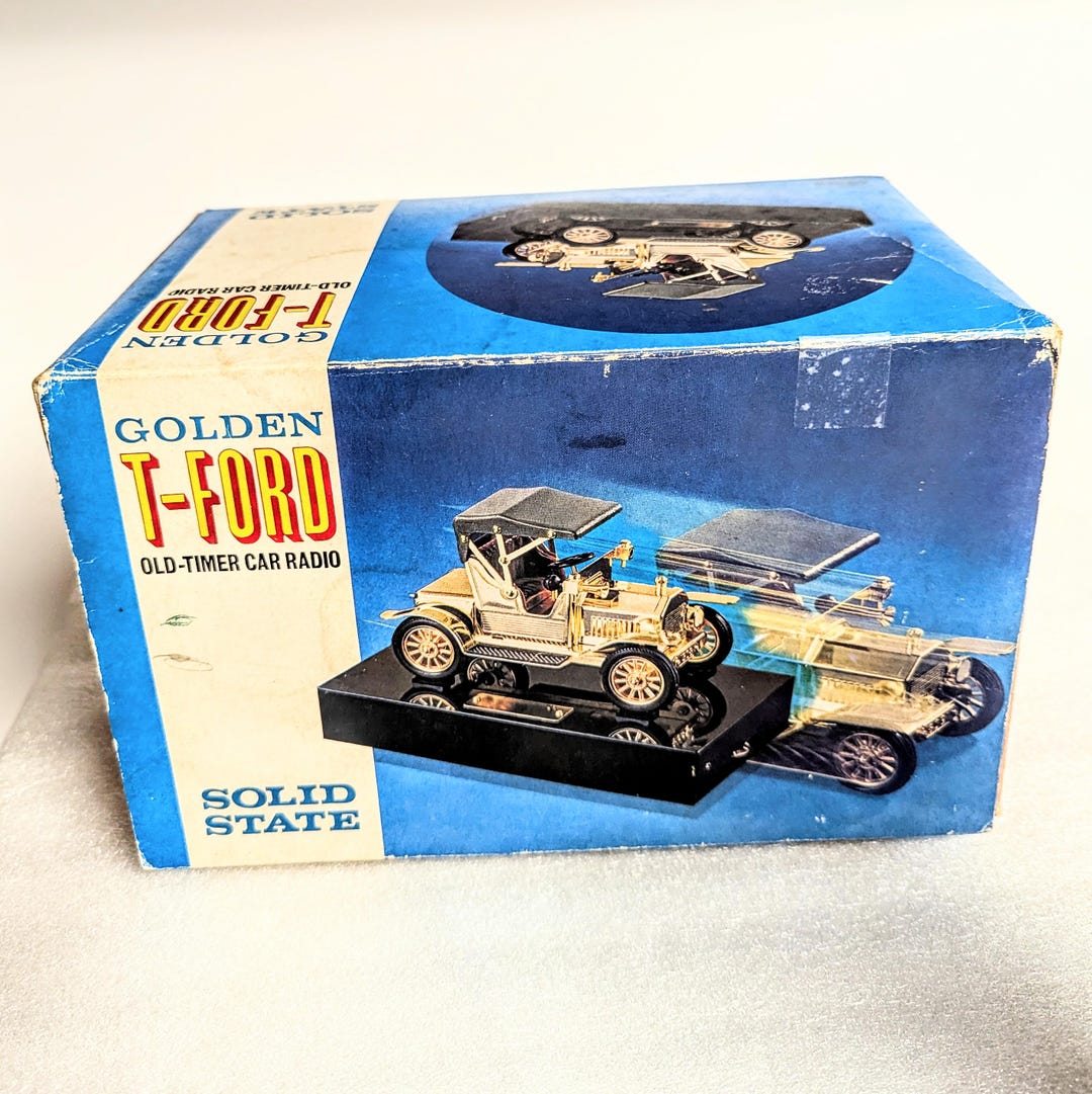 Vintage 1908 Model T Replica Car With Transistor Radio. - Etsy