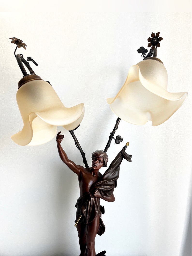 Beautiful Original Antique Lamp With a Male Figure - Etsy
