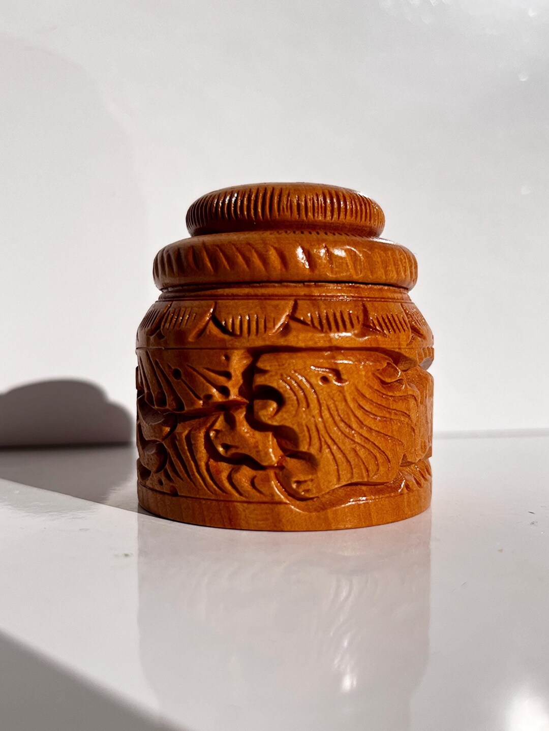 Vintage Wooden Round Trinket Box, Hand Carved Animals Screw Top Round ...