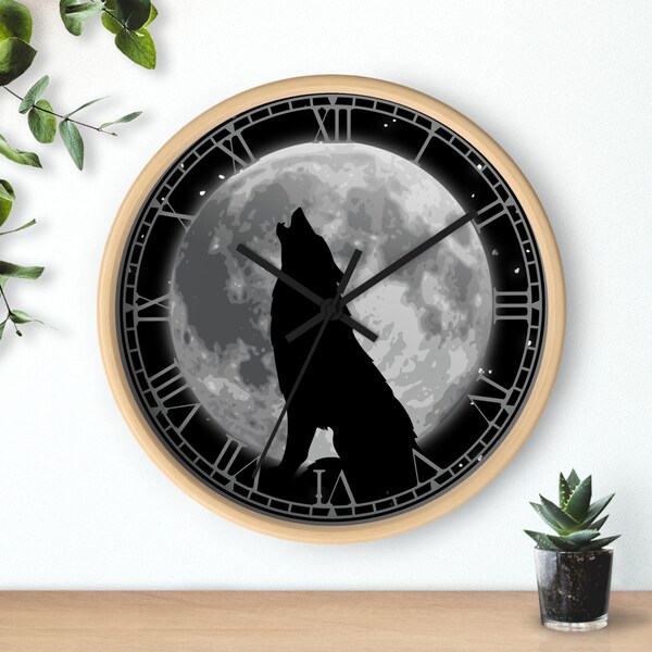 Howling Wolf Clock - Etsy