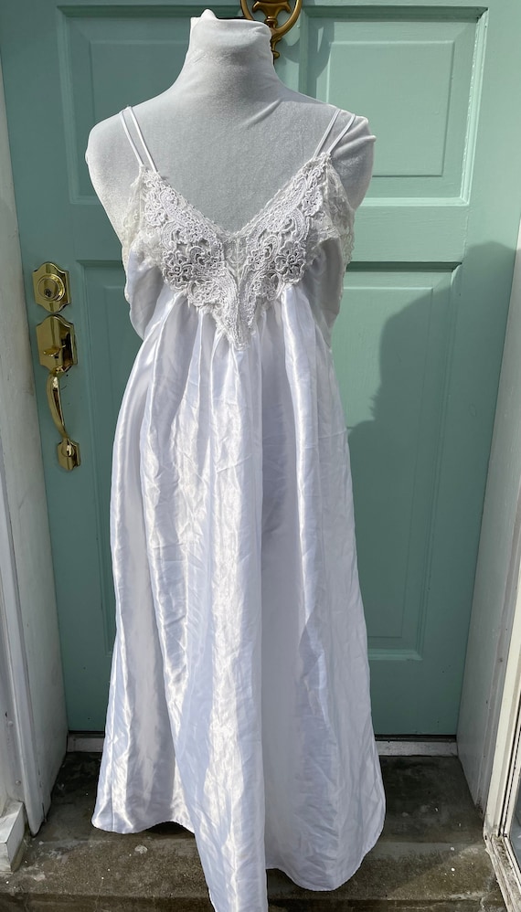 Vintage Lucie Ann II Satin Slip Nightgown S Animal Pr… - Gem