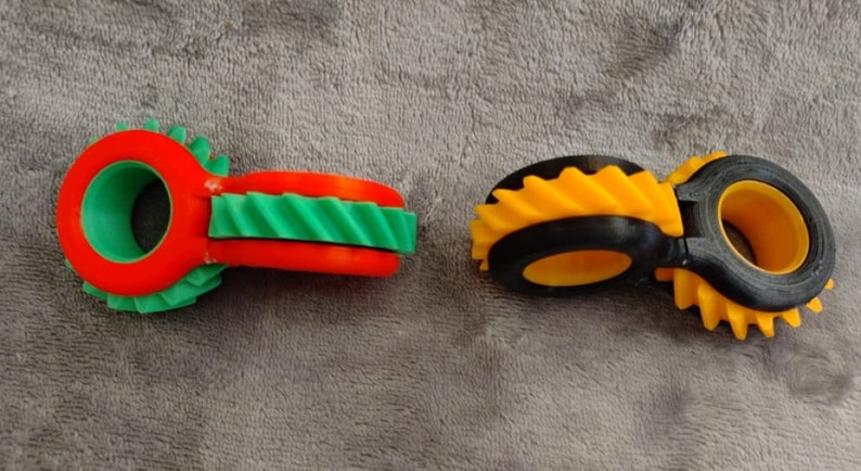 124 - Helix Fidget Toy - Etsy