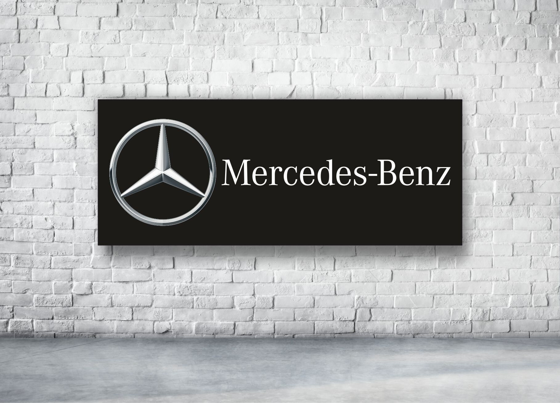 Garage Mercedes Flag