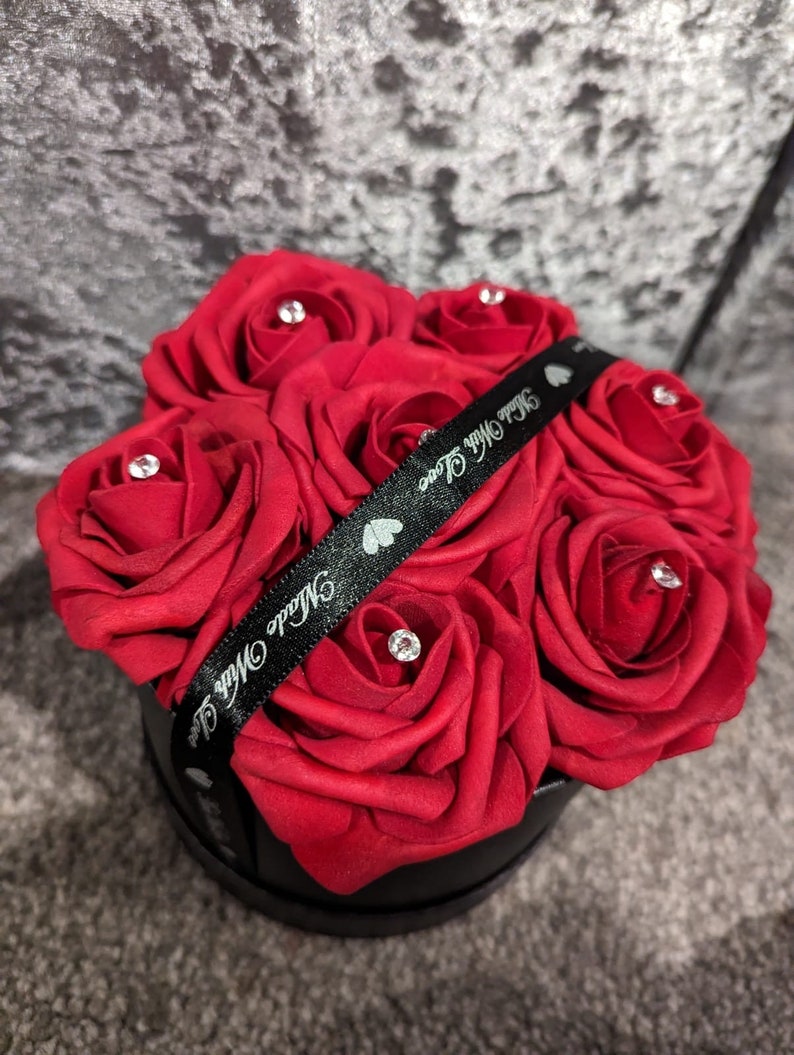 Bespoke Artifical Rose Flower Hatbox - Etsy