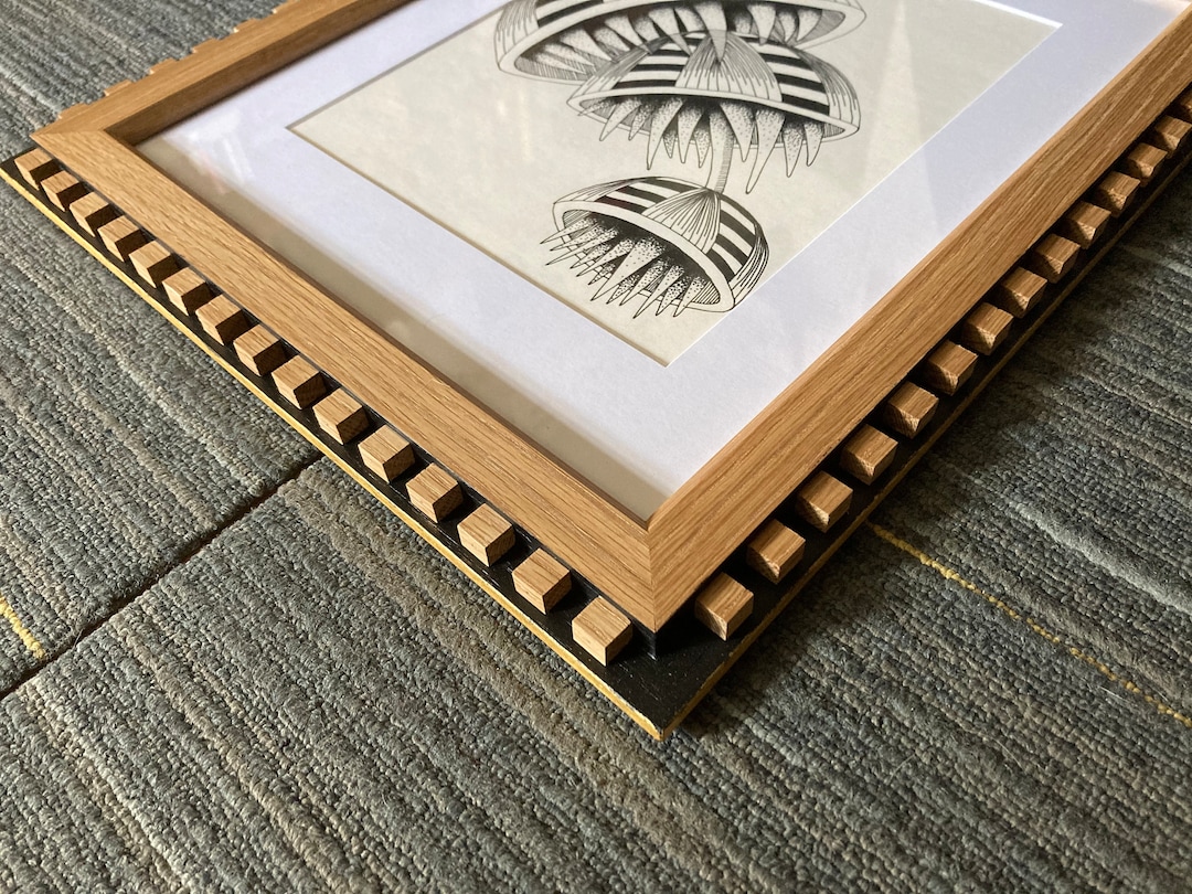 White Oak Cube Ledge Picture Frame With Gold Leaf Detail - Etsy