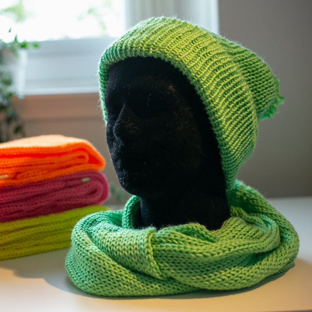 Neon Grüne Beanie Mütze und Rundschal - Etsy.de