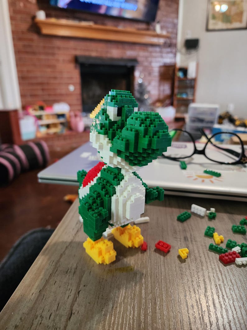 Micro Block Yoshi Building Bricks, Mario, Princess Peach, Bowser, Nano ...