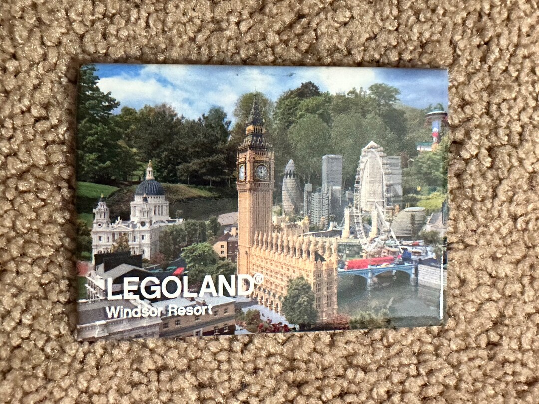 Vintage Magnet LEGOLAND Windsor Resort Berkshire England United Kingdom ...