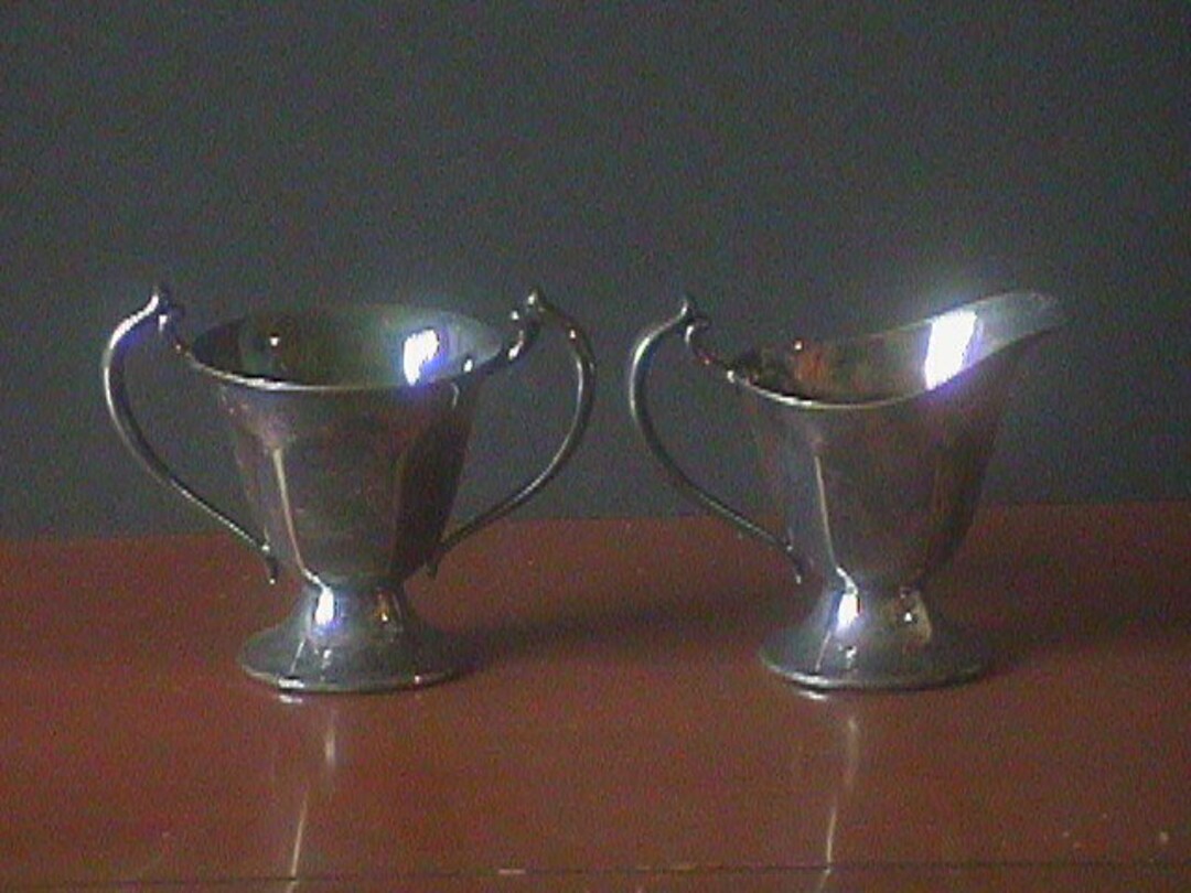 Antique 1881 Rogers EPNS Sugar Bowl & Creamer Set #528. Creamer is ...