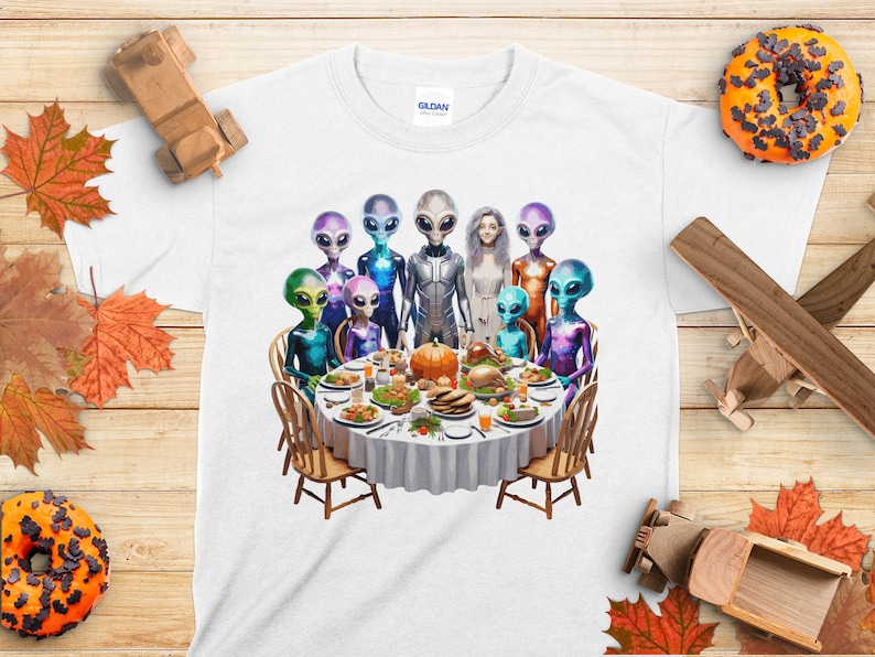 Alien Thanksgiving Dinner Portrait - Etsy