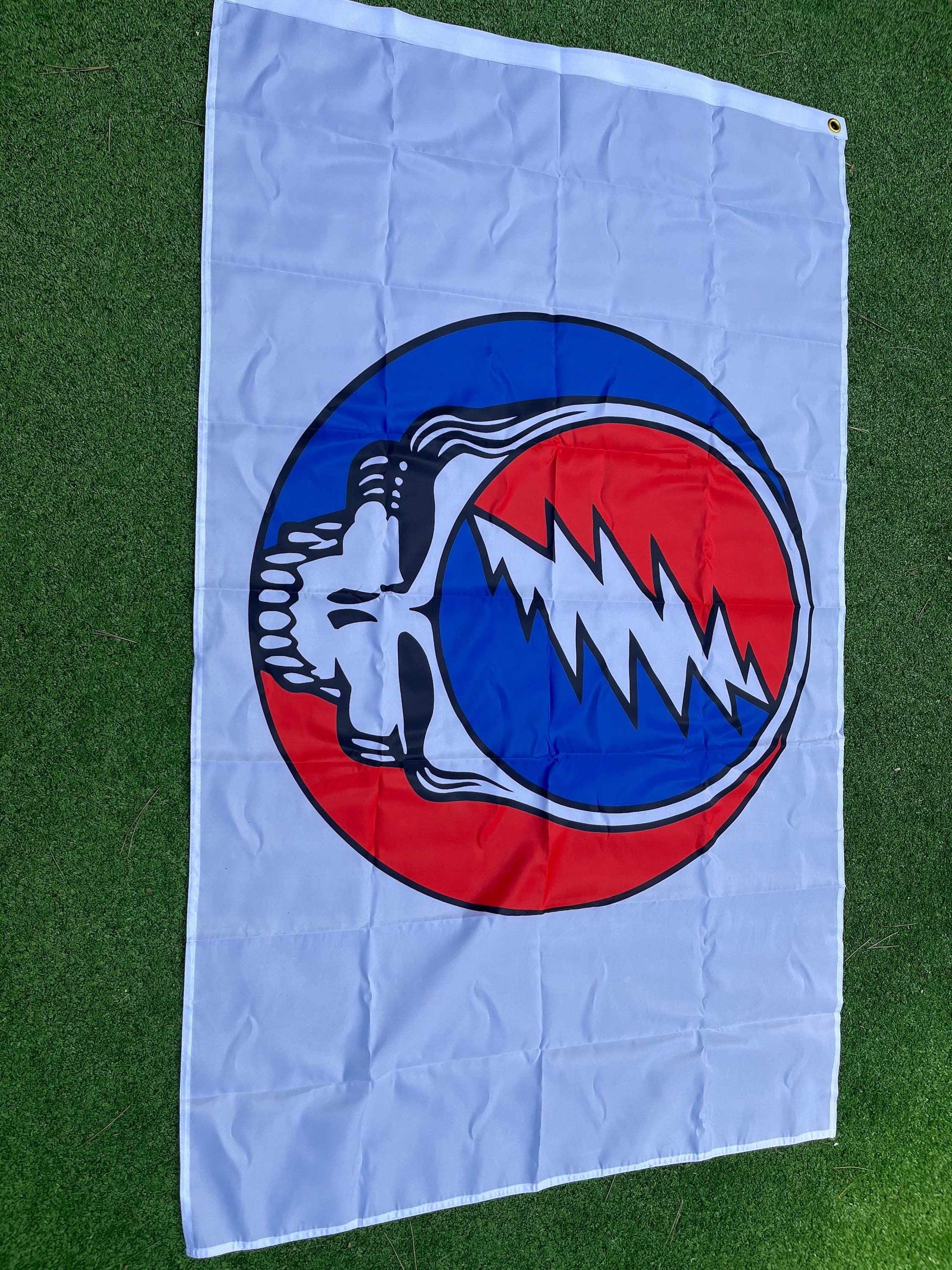 Grateful Dead Stealie Flagwhite - Etsy