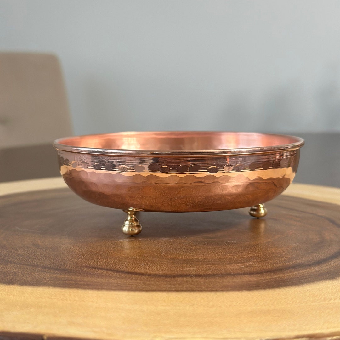 Handmade Hammered Copper Bowl, Brass Legs, 7th Anniversary Gift - Etsy