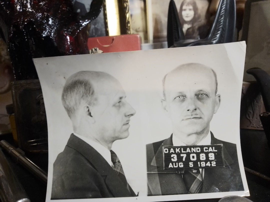 Vintage Mugshot Photo Mentions Ray WILSON VAN DUSEN Spiritual ...