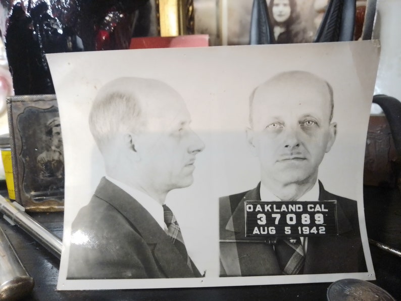 Vintage Mugshot Photo Mentions Ray WILSON VAN DUSEN Spiritual ...