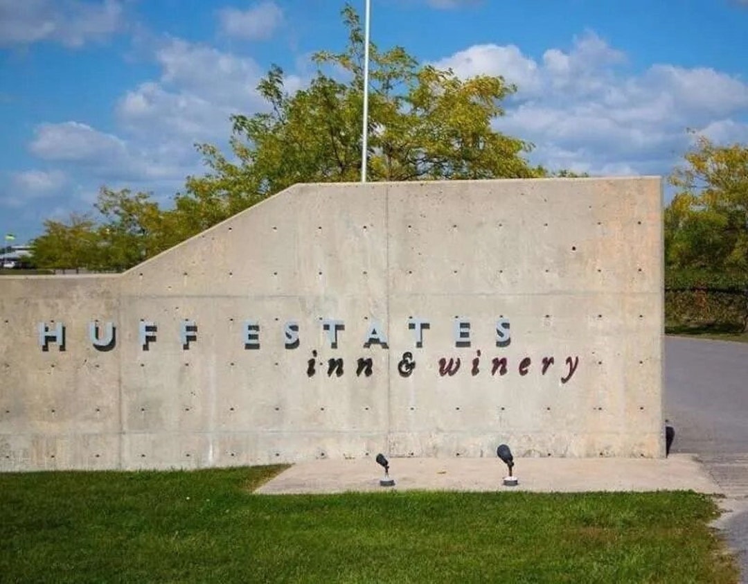 Custom Standoff Metal Letters | Create a Statement With Dimensional ...