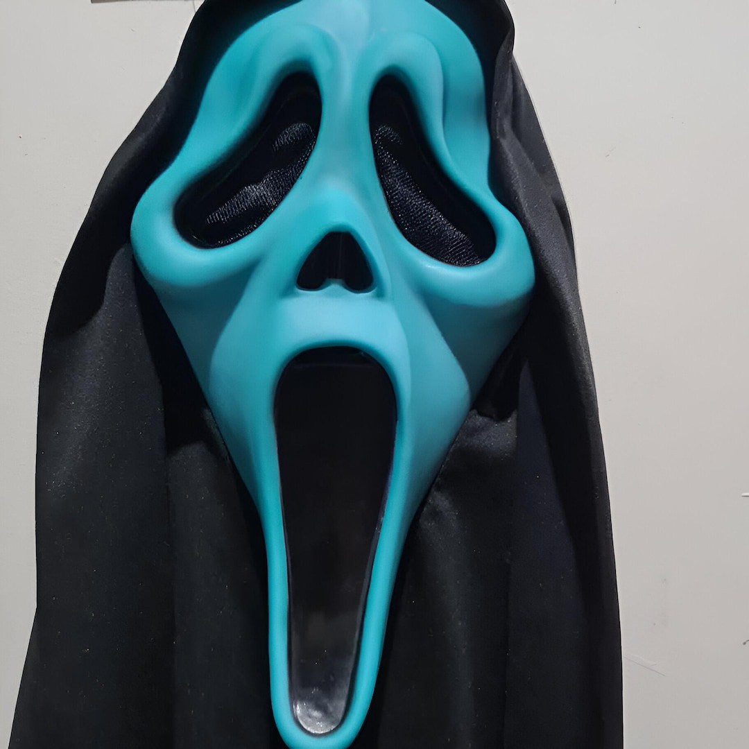 Blue Ghostface Scream Mask 2024 EU Stamp Fun World Custom Dyed Blue ...