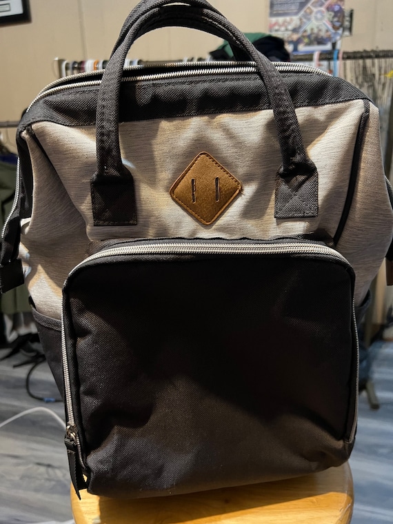 Guess diaper baby shoulder - Gem