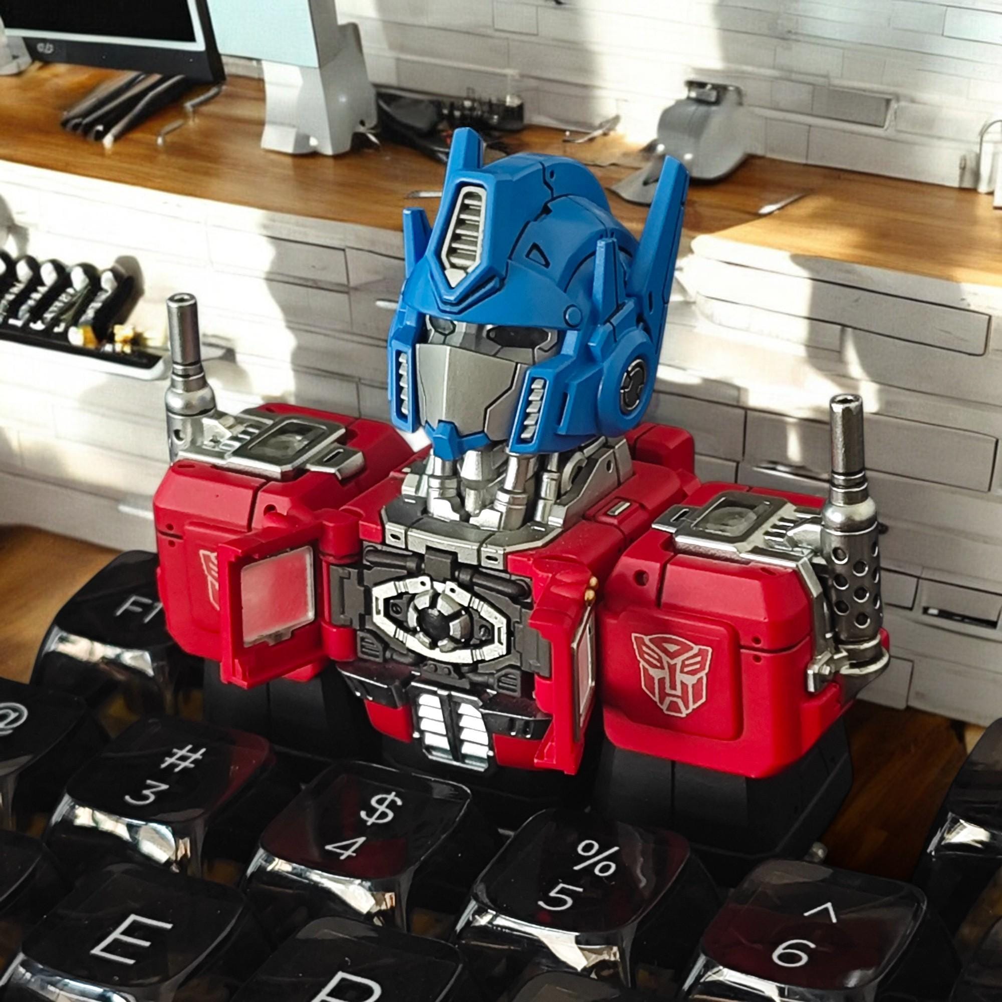 Handmade Optimus Prime Keycap: Cherry MX PBT Mechanical Keyboard - Etsy