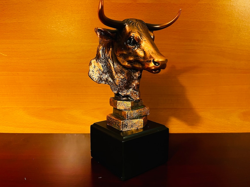 Bronze Bull Head Sculpture on Base, Blank for Home and Office Decor ...