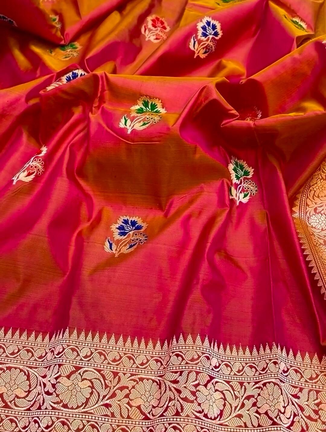 Pure Handloom Dual Tone Colour Minakari Banarasi Katan Silk Saree With ...